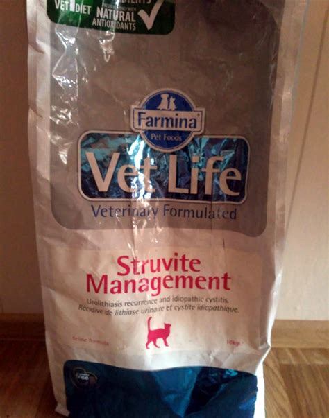 Корм для кошек Vet Life: отзывы, разбор состава, цена - ПетОбзор