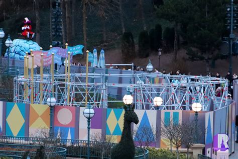 Dlp Report On Twitter In The Its A Small World Queue Work