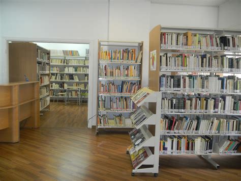 Noticias de la Biblioteca de Amán Visita la biblioteca