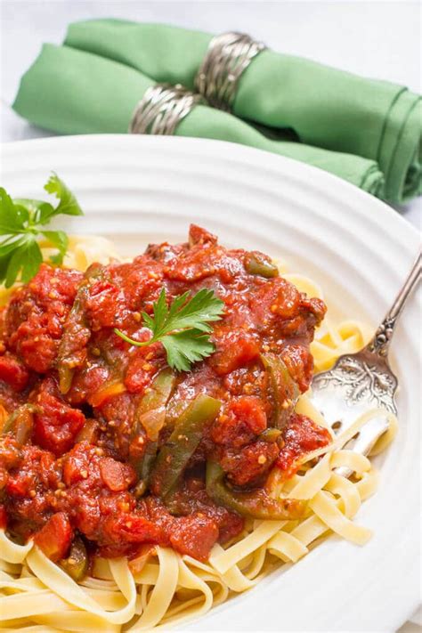 Slow Cooker Pork Steaks In Plumb And Apple Sauce Recipes
