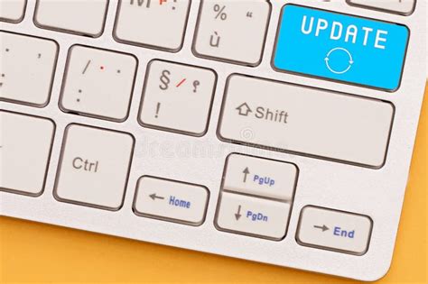Internet Update Button On Computer Keyboard Stock Image Image Of