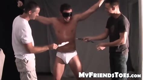 Davis Gets Tickled While Standing And Hanging Eporner