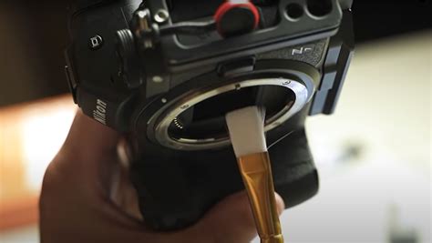 Steps To Clean A DSLR Mirror FotoProfy