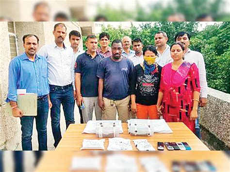 Delhi Nigerian Man Indian Wife Arrested For Duping People