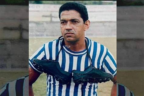 Sede De último Clube De Garrincha E Que Revelou Romário Vai A Leilão