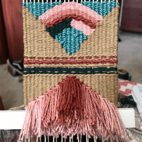 Tapestry Weaving Workshop At Lucky Tree Cafe People First Tourism