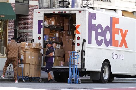 Fedex Sued For Replacing Odometers On Thousands Of Used Trucks Before Selling