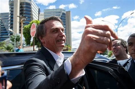 Bolsonaro Se Cala Na Pf Sobre Tentativa De Golpe Defesa Alega Falta De