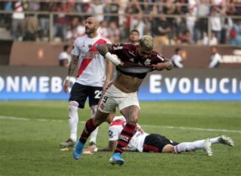 Notícia Gabigol Faz Dois Flamengo Vira Sobre River E é Campeão Da