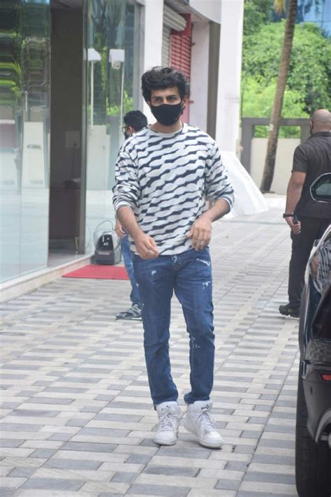 Rashmika Mandanna Ananya Panday John Abraham Kartik Aaryan Snapped