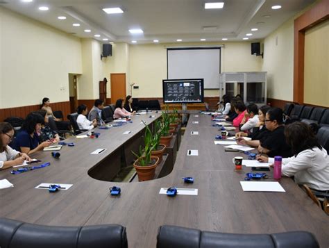 Эрүүл бус хүнсний зар сурталчилгаа илүүдэл жин бий болоход нөлөөлж байна Updown Mn