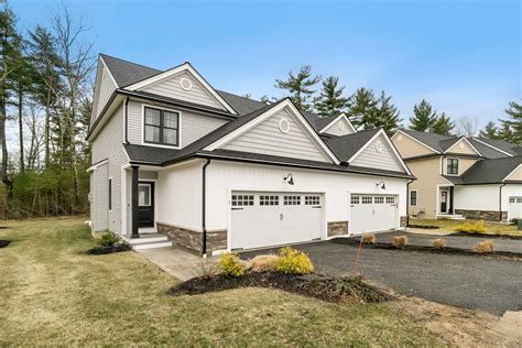 2 Compass Point Dr 2 Douglas Ma 01516 Mls 72637453 Redfin