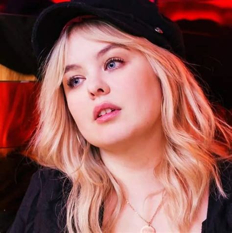Nicola Coughlan Height Age Weight Measurement Wiki Bio And Net Worth