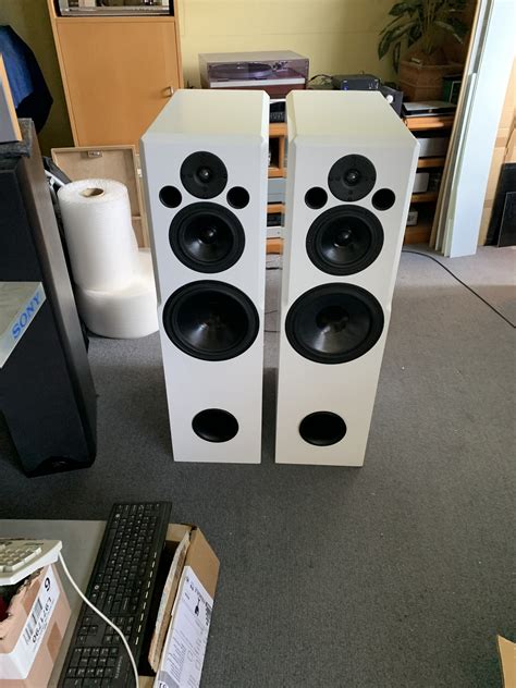 Seas CA18RLY or CA18RNX for floorstander | diyAudio
