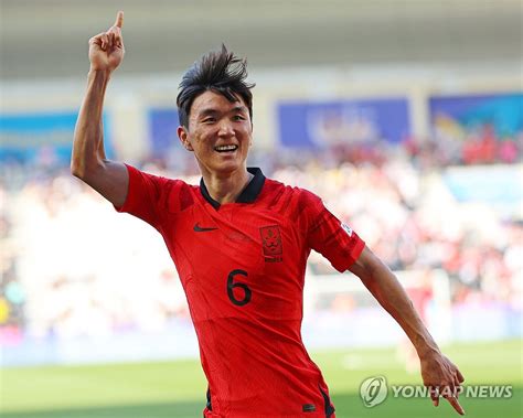 선제골 넣은 황인범 연합뉴스