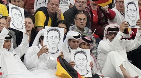 Qataris Get Political Reminding Germans Of Özil Protest And Showing