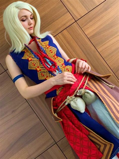 Sia Siberia Biography Born2gamer