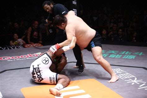 로드fc 032 창사 밥 샙 아오르꺼러에 39초만에 Tko패 Mma 13연패