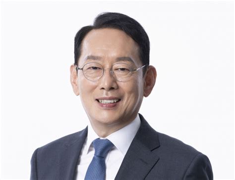 가덕도신공항 조기 토지보상법 국회 문턱 넘었다 머니s