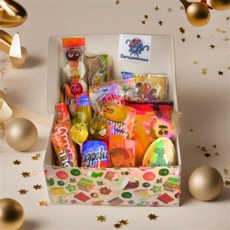 Солодкий подарунок для дитини Подарунковий бокс для іменинника Набір цукерок для хлопчика та