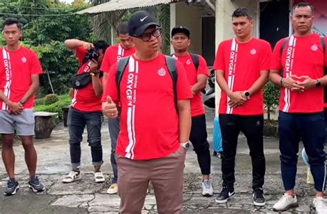 Boyong 22 Pemain Semen Padang FC Siap Tempur Lawan PSPS Riau