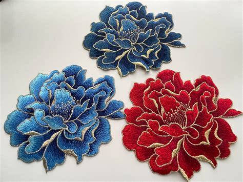 Peony Flower Sew On Embroidered Patch Appliqués Badge Flower