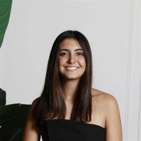 Nicole Davari Santa Clara University Leavey School Of Business