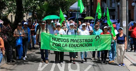 Así Avanza El Paro De Maestros En Medellín Cerca De 300 Personas