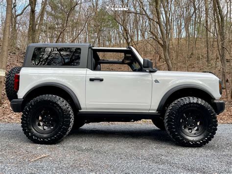 2022 Bronco Black