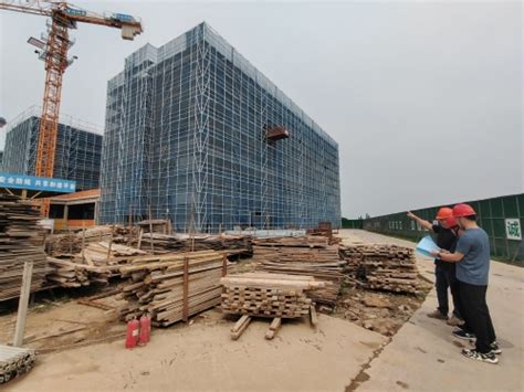 江苏省审计厅 图片新闻 无锡宜兴审计：关注脚手架安全 为校园工程保驾护航