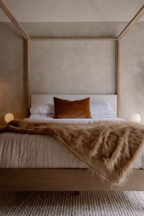 Studio Six — No Vacancy