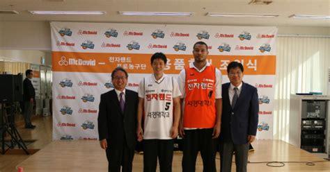 프로농구 전자랜드 비바 스포츠와 메인용품 스폰서 계약 체결