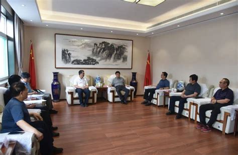 郭建雄与中国古建工程委员会主任委员杨韶勇一行举行项目对接座谈发展产业合作