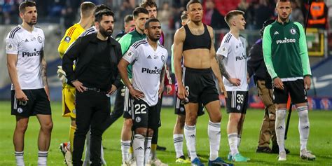 Legia Warszawa Bez Kluczowego Zawodnika Lider Trafił Do Szpitala