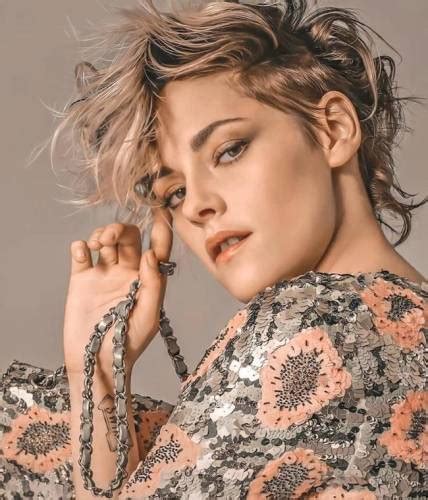 تغییر جنسیت کریستین استوارت Kristen Stewart بیوگرافی کریستین استوارت
