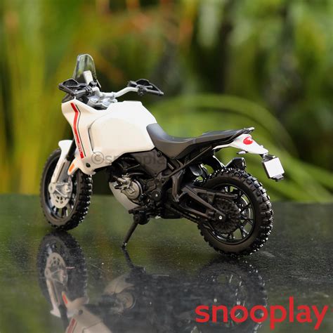 Buy Original Licensed Ducati Desertx Diecast Bike 118 Scale 14