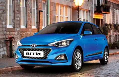 Hyundai I20 भारतीय सड़कों पर टेस्टिंग के दौरान आई नजर देखें कब होगी