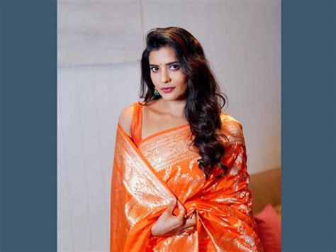 Aishwarya Rajesh In Orange Saree