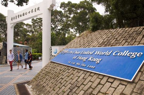 Glimt Fra Skolene Anders I Hong Kong Forteller Uwc Norge