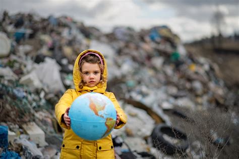 Escenario De La Crisis Medioambiental Y Posibles Soluciones