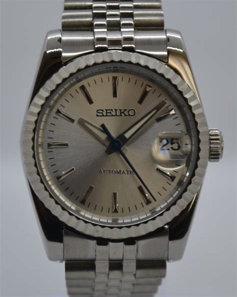 Silver Sunburst Datejust Faceted Indices Clarinda Watches