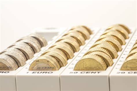 무료 이미지 사업 자료 닫다 상표 현금 은행 통화 유로 동전 구하다 출납원 센트 금속 돈 재원