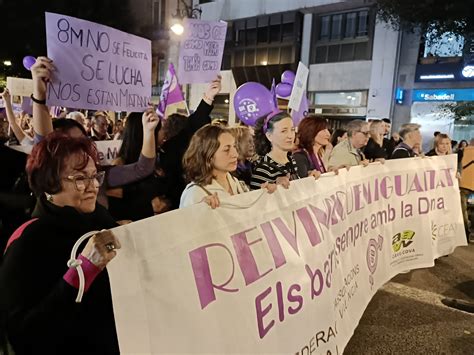 8m Manifestación Del Día De La Mujer Faavv