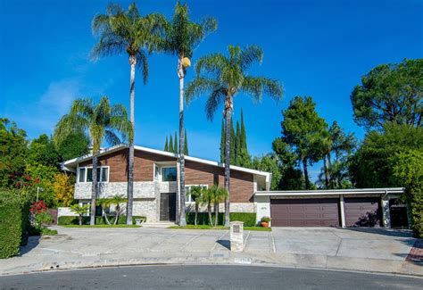 Contact Us Maple Moon Recovery