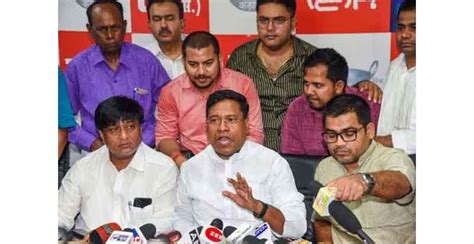Jitan Manjhi S Son Resigns From Nitish Cabinet Alleging Pressure To