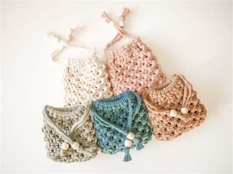 Macrame Pouch Earphone Case Essential Makeup Bag Small Toiletry Bag