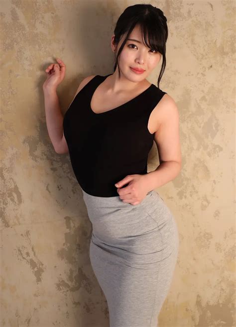 【鶴祀眞歩の高画質エロ画像161枚】爆乳デカ尻グラドルのむちむち水着グラビア│エロ画像まとめエロトック