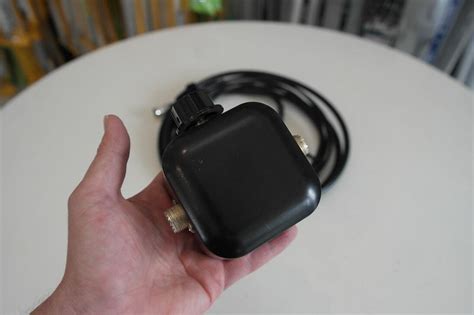 Second Hand Icom Al705 Portable Magnetic Loop Antenna Radioworld Uk