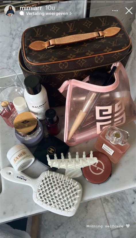 Beauty Essential Pink Aesthetic Skincare Routine