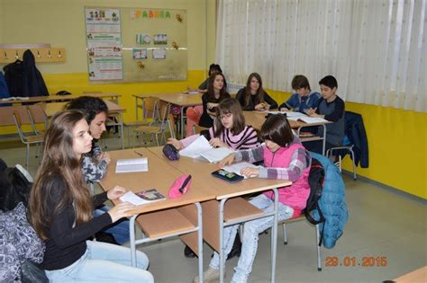 Анализ и редактиране на ученическите преразкази урок за изграждане
